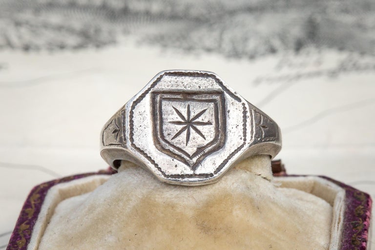 Antique 17th Century Engraved Silver Heraldic Coat of Arms Intaglio ...