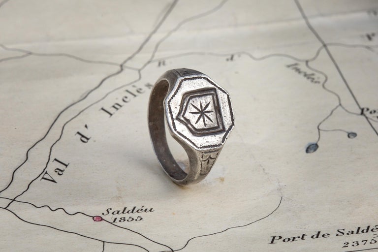 Antique 17th Century Engraved Silver Heraldic Coat of Arms Intaglio ...