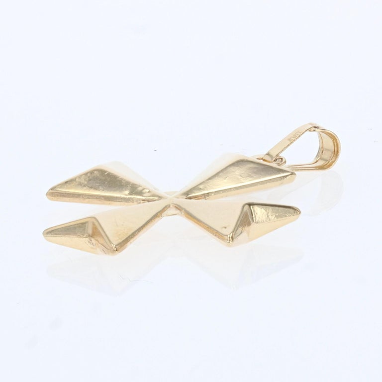 Antique 18 Karat Yellow Gold Maltese Cross Pendant For Sale at 1stDibs