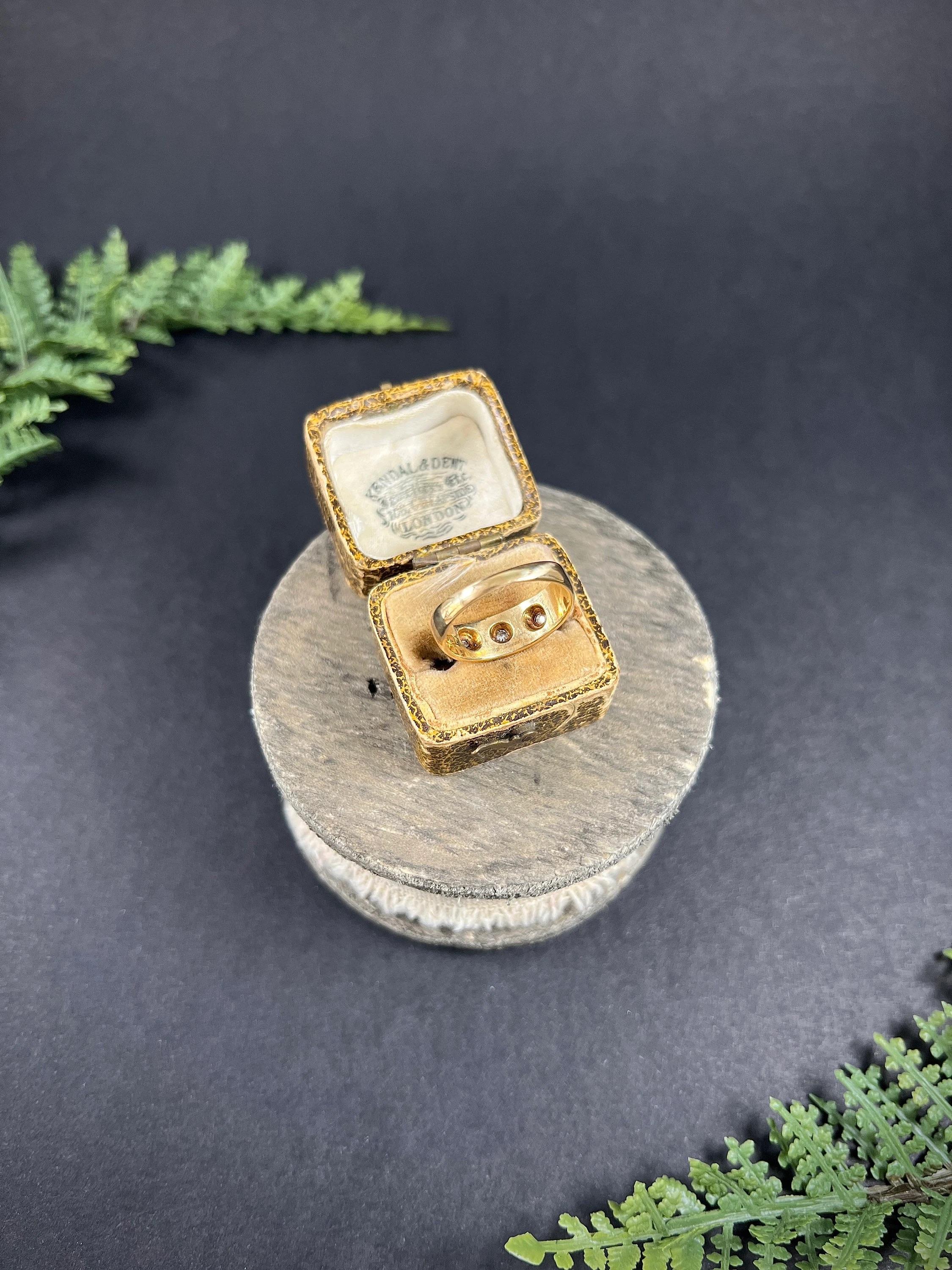 Antique 18ct Yellow Gold Chester Marked 1915 Star Set Diamond Three ...