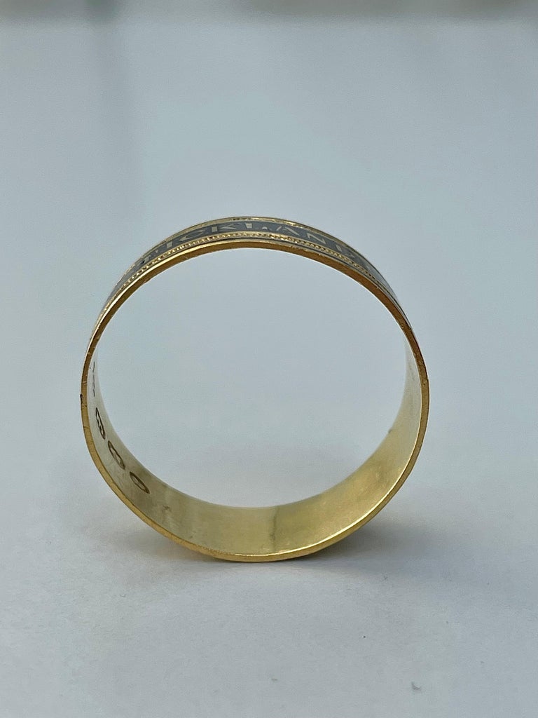 Antique 18ct Yellow Gold Wide Black Enamel Mourning Band Ring For Sale ...