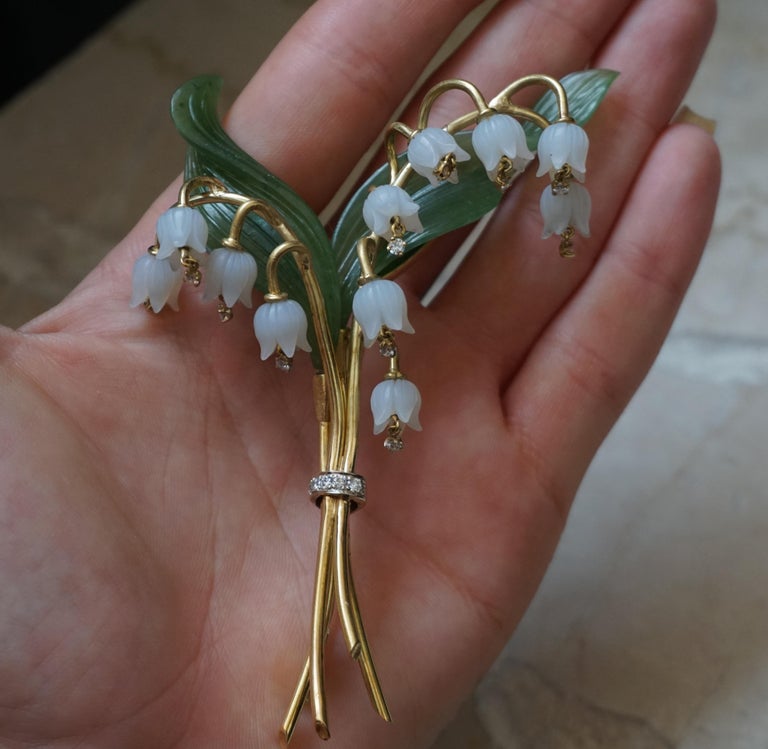 Antique Jade Lily Pin For Sale at 1stDibs