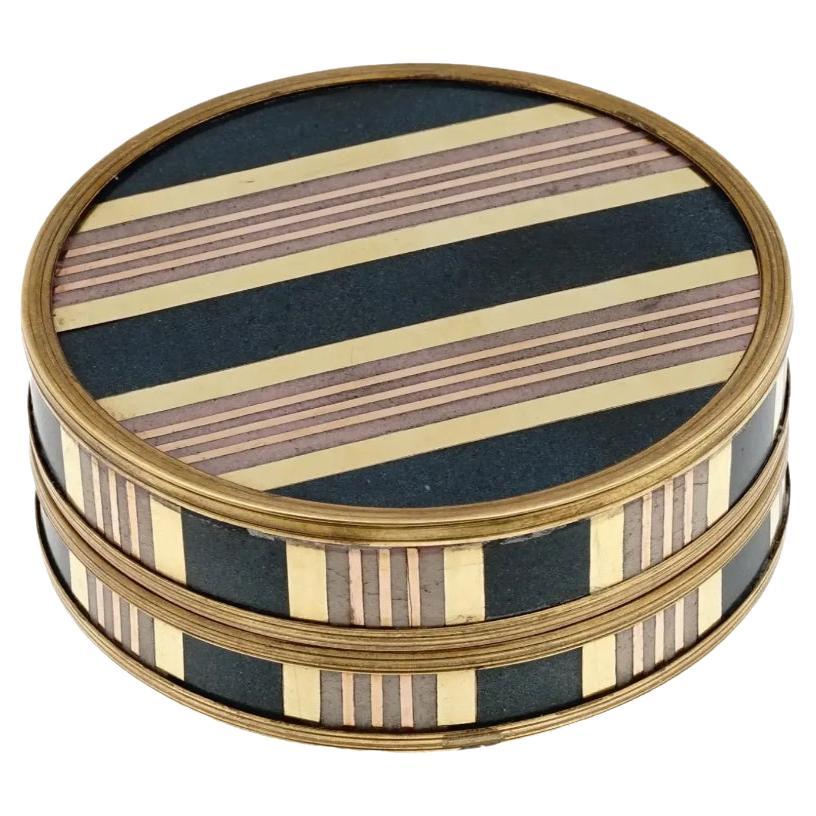 Antique 18k Gold Boxes and Cases - 97 For Sale at 1stDibs | gold pill ...