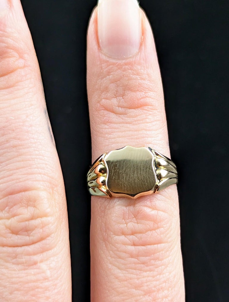 Antique 18k Gold Signet Ring, Pinky Ring, Shield Shaped, Victorian For ...