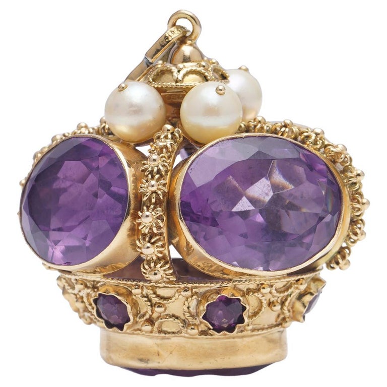 Antique 18kt. Gold Venetian Etruscan Revival Crown, Shaped Fob For Sale ...