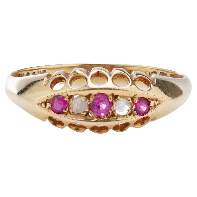 Antique 18kt. Yellow Gold Ladies Gypsy Style Band Ring with Rubies and ...