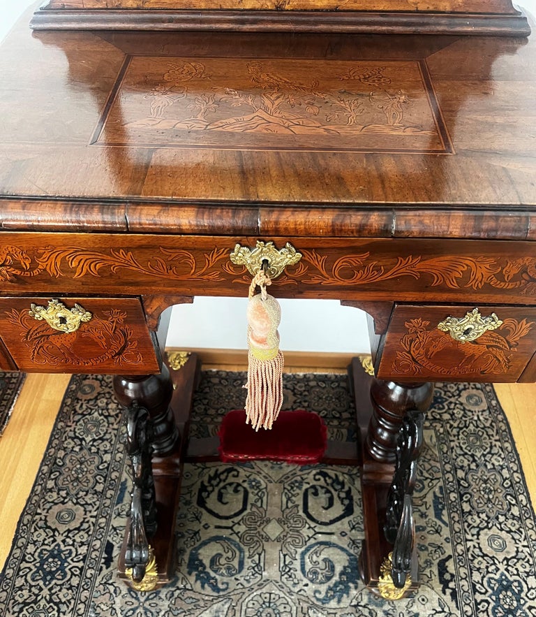 Antique 18th century baroque Dressing Table with Mirror For Sale at 1stDibs