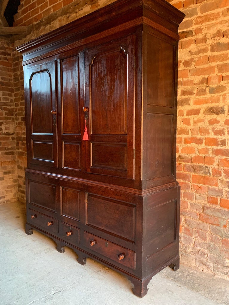 Antique 18th Century George III Oak Livery Cupboard, circa 1780 For ...
