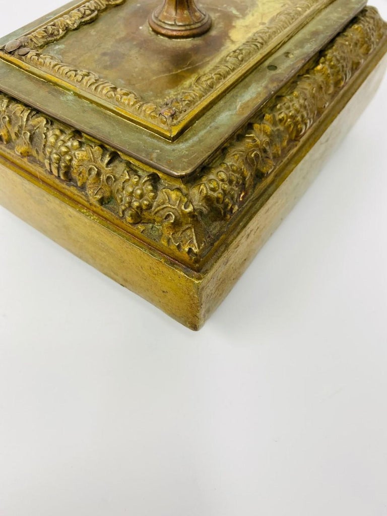 Antique 1920s Sculptural Bronze Box with Finial Lid For Sale at 1stDibs