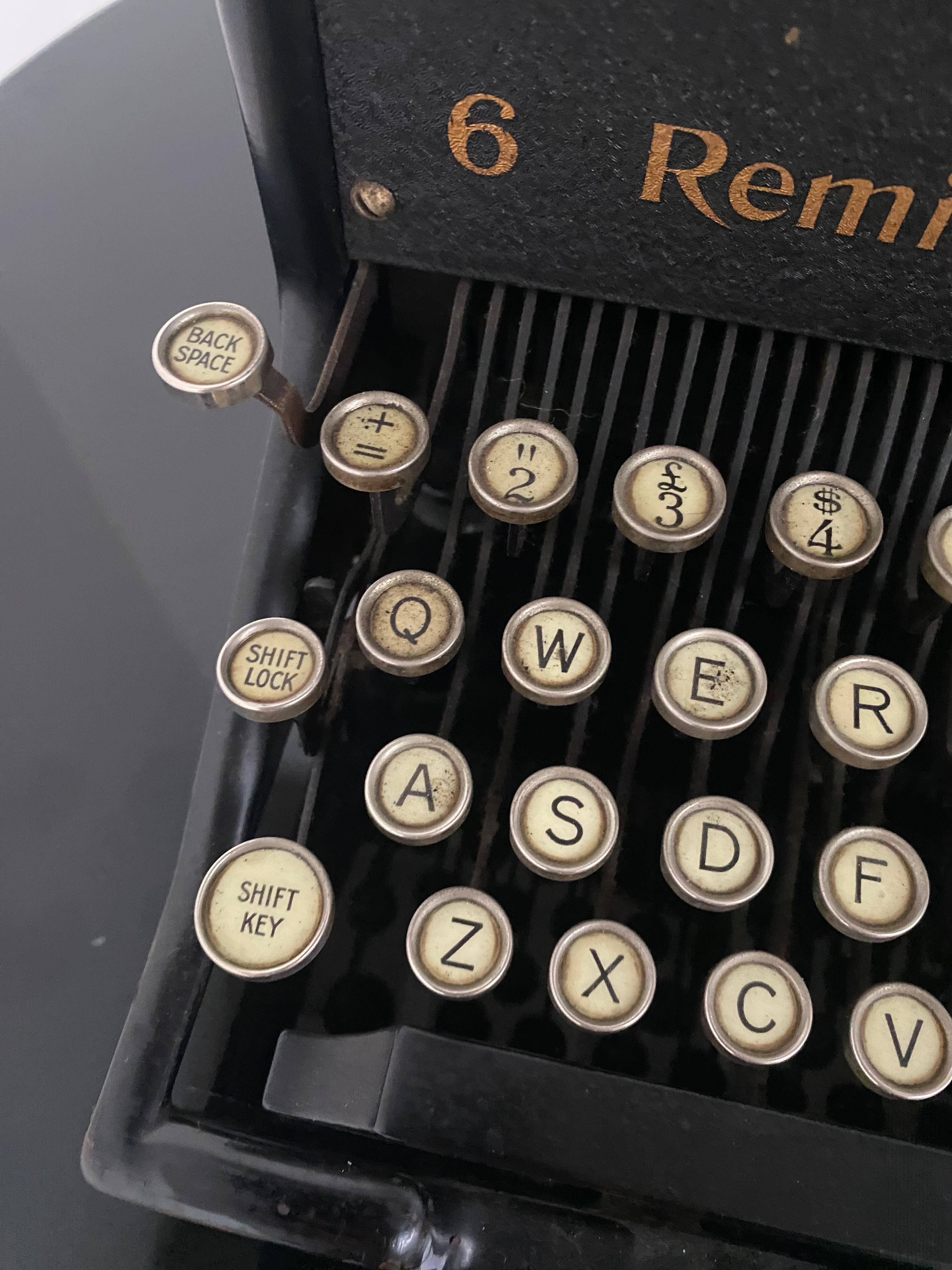 Antique 1924 Remington Noiseless Standard 6 Typewriter For Sale at ...