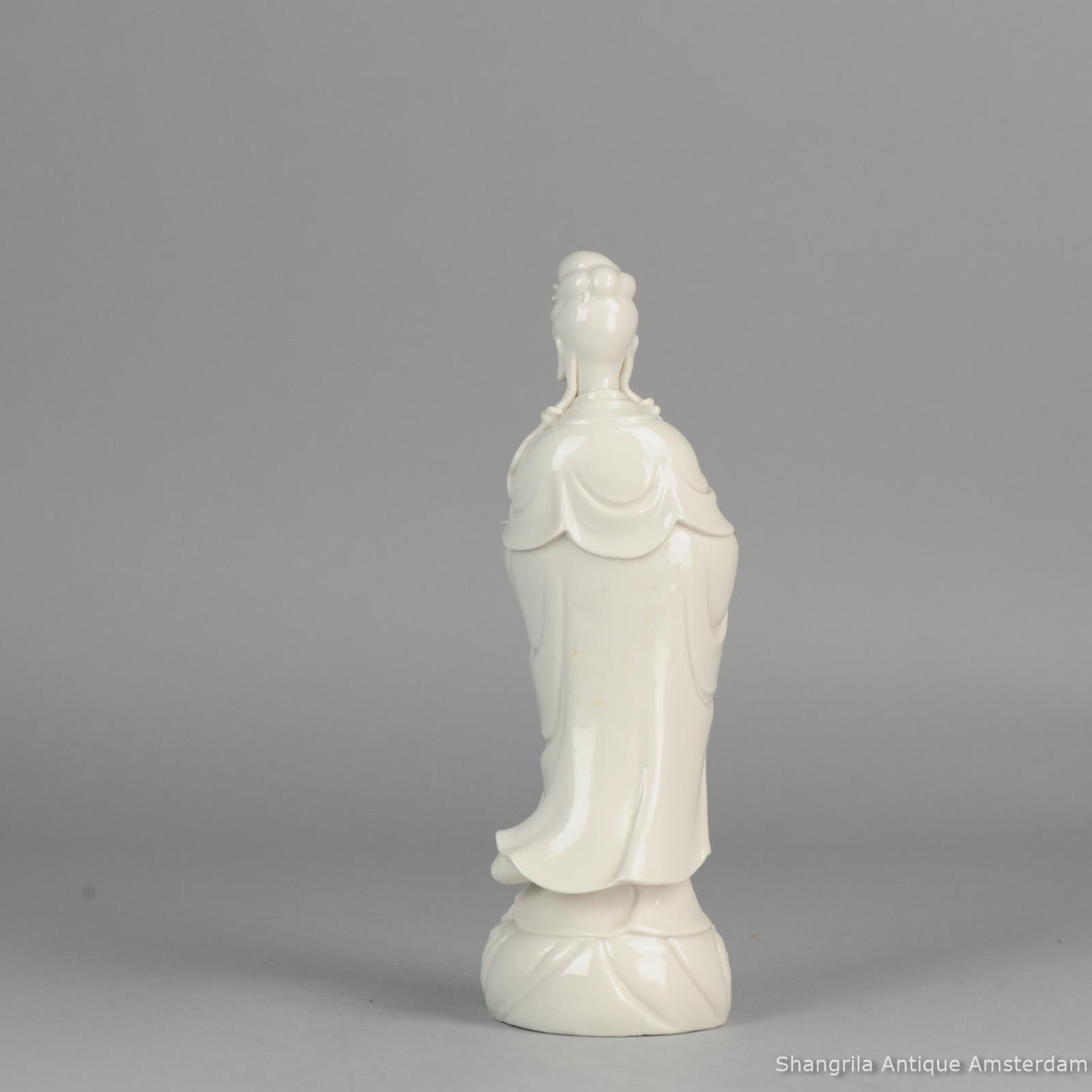 Antique Dehua Blanc de Chine Statue Guanyin China Chinese Porcelain For ...