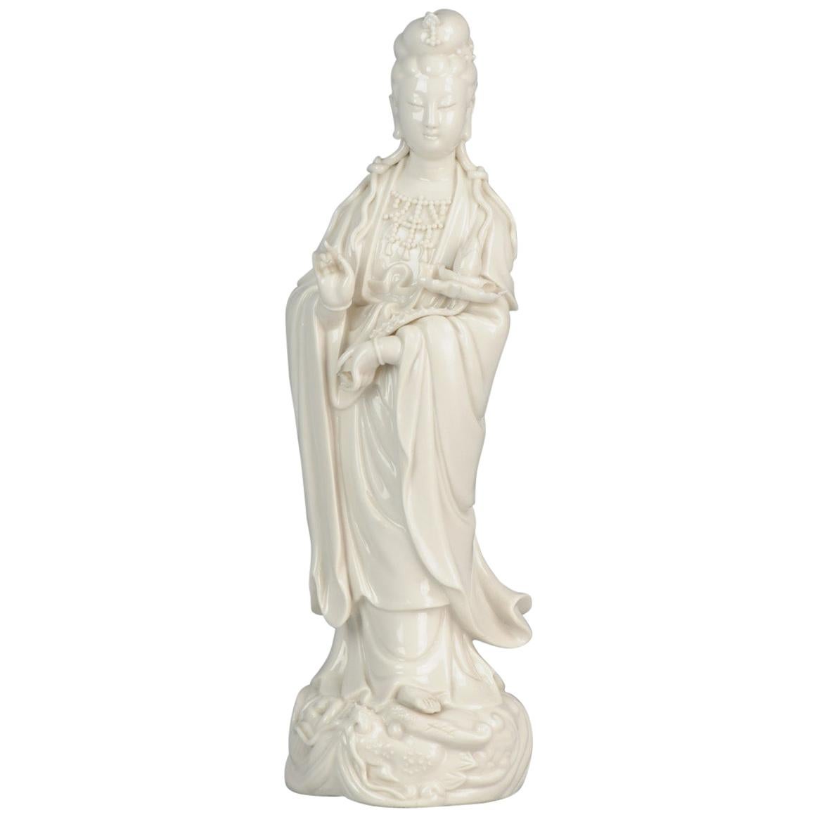 Antique Dehua Blanc de Chine Statue Guanyin China Chinese Porcelain For ...