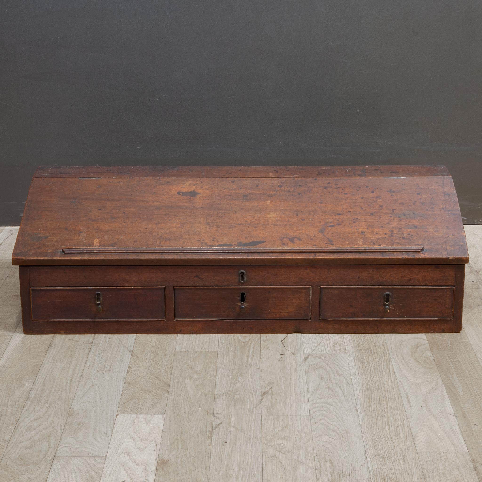 Antique 19th C. Mahogany Shop Keeper's Desk c.1800s For Sale at 1stDibs