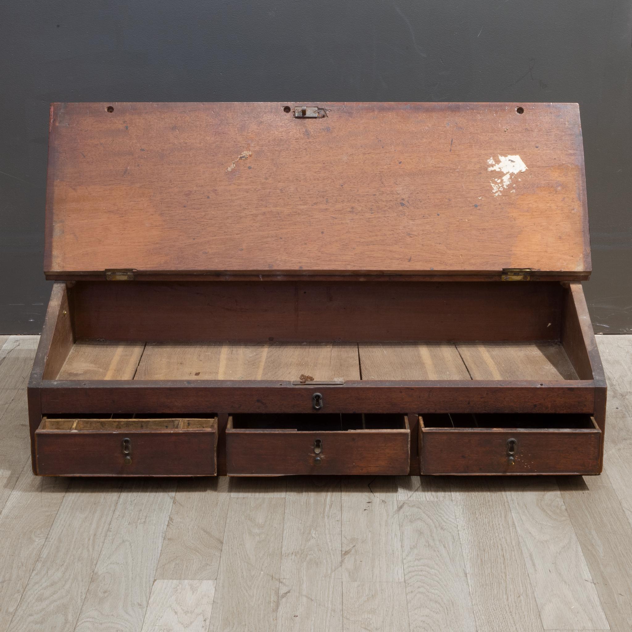 Antique 19th C. Mahogany Shop Keeper's Desk c.1800s For Sale at 1stDibs
