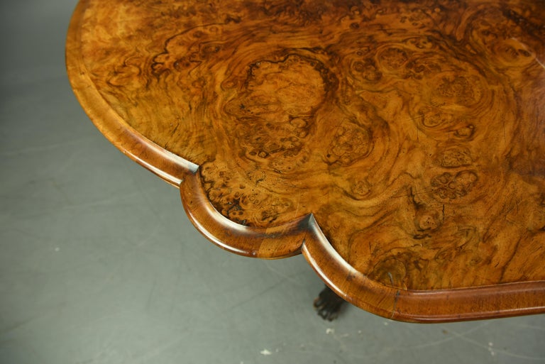 Antique 19th Century Burr Walnut Centre Table For Sale at 1stDibs