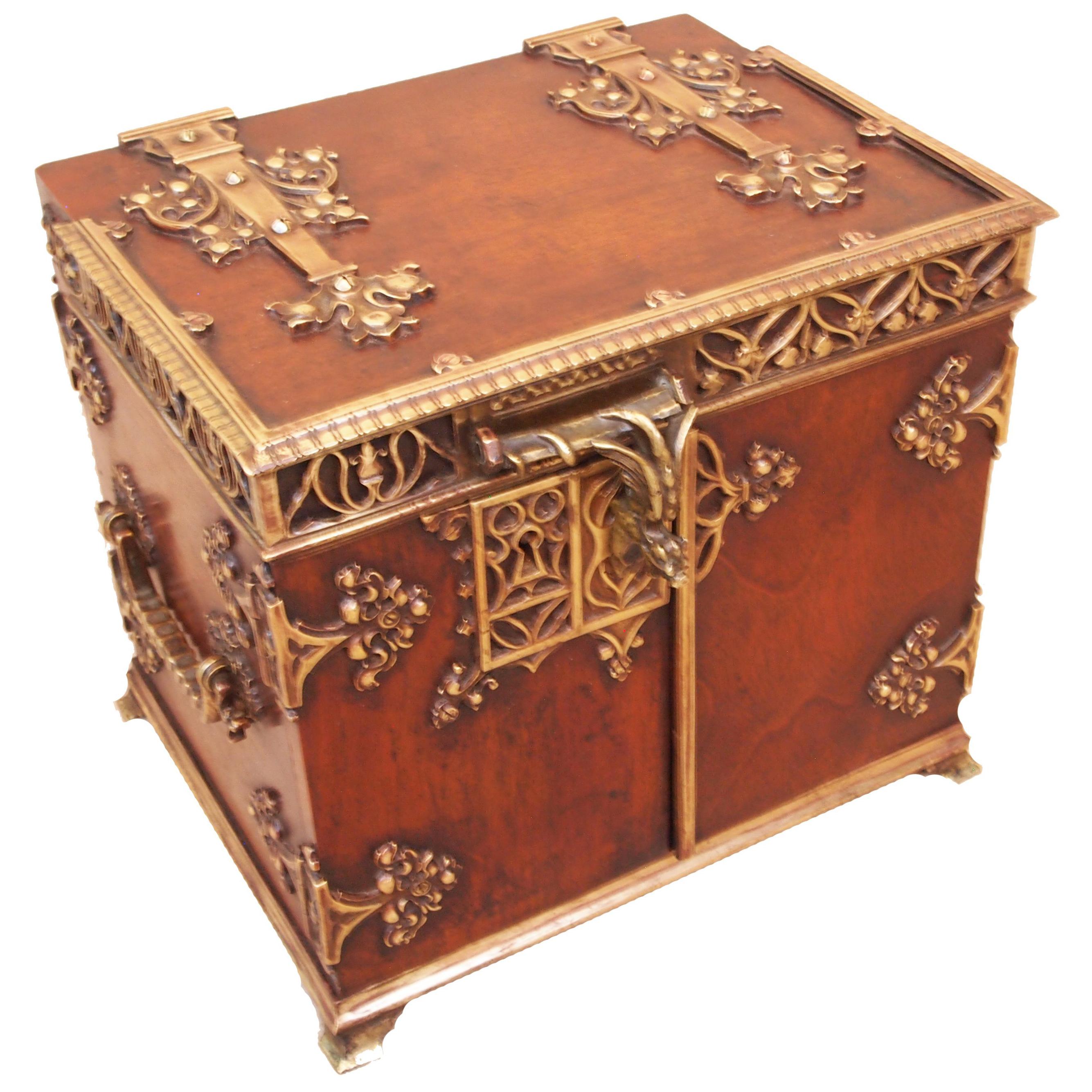 Antique 19th Century Cigar Humidor Box at 1stDibs | antique cigar humidor