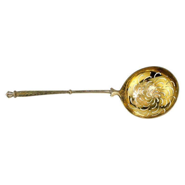 Antique 19th Century French Silver Sugar Caster For Sale at 1stDibs