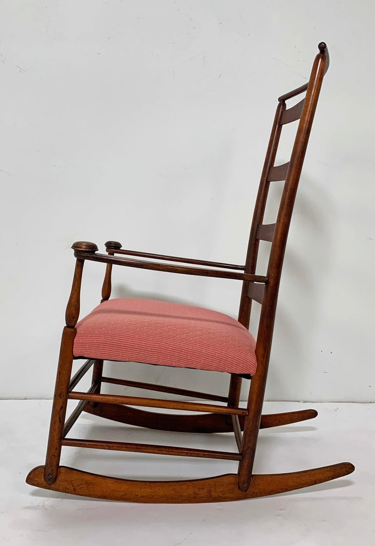 Antique 19th Century Shaker No. 7 Rocking Chair with Shawl Bar at ...