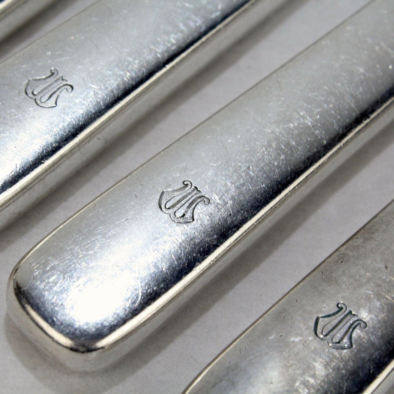 Antique 80 Piece Tiffany and Co. Silver Plated Stuyvesant Pattern ...