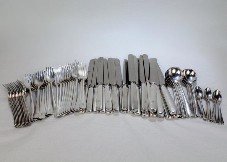 Antique 80 Piece Tiffany and Co. Silver Plated Stuyvesant Pattern ...