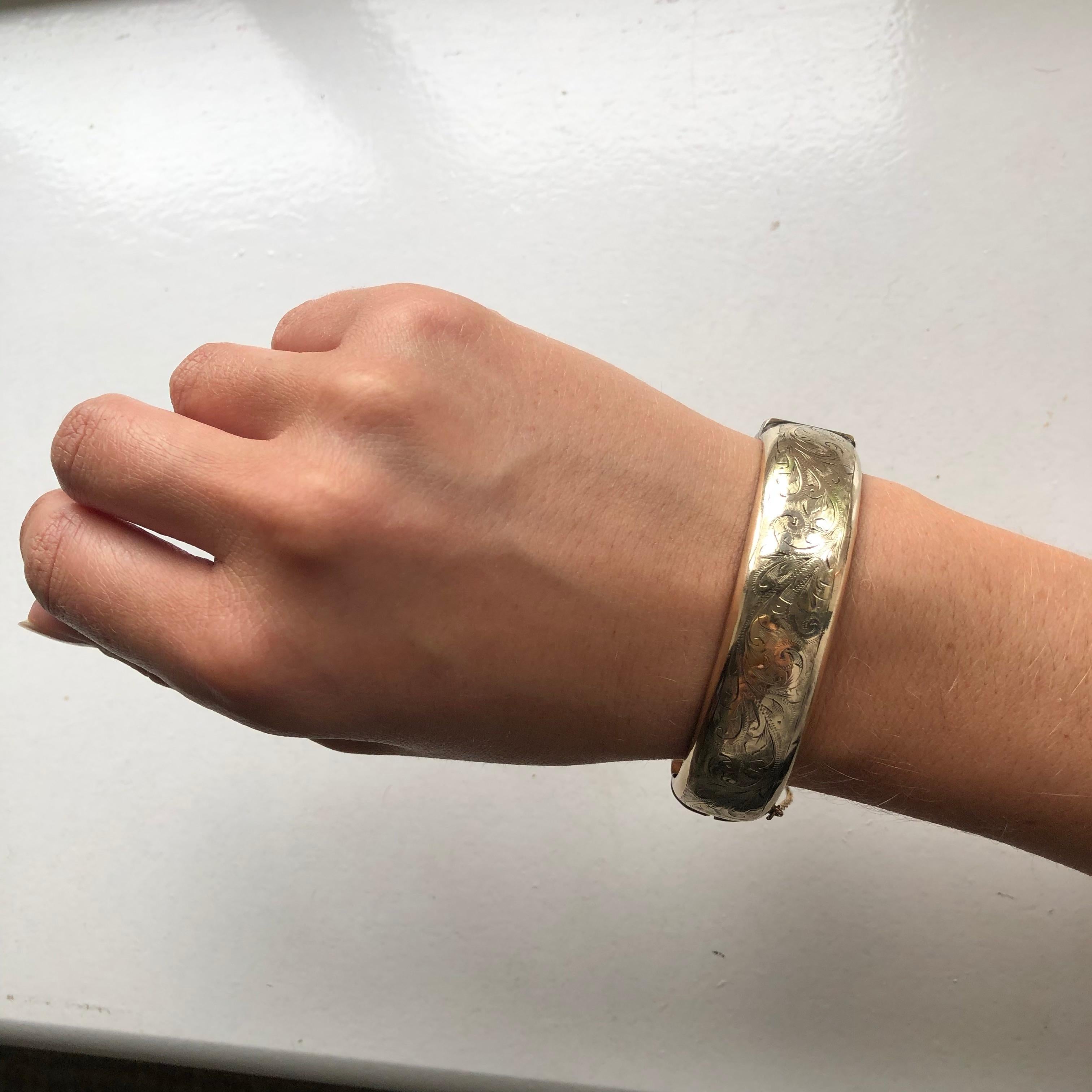 Antique 9 Carat Gold Metal Core Bangle at 1stDibs | how much is 9ct ...