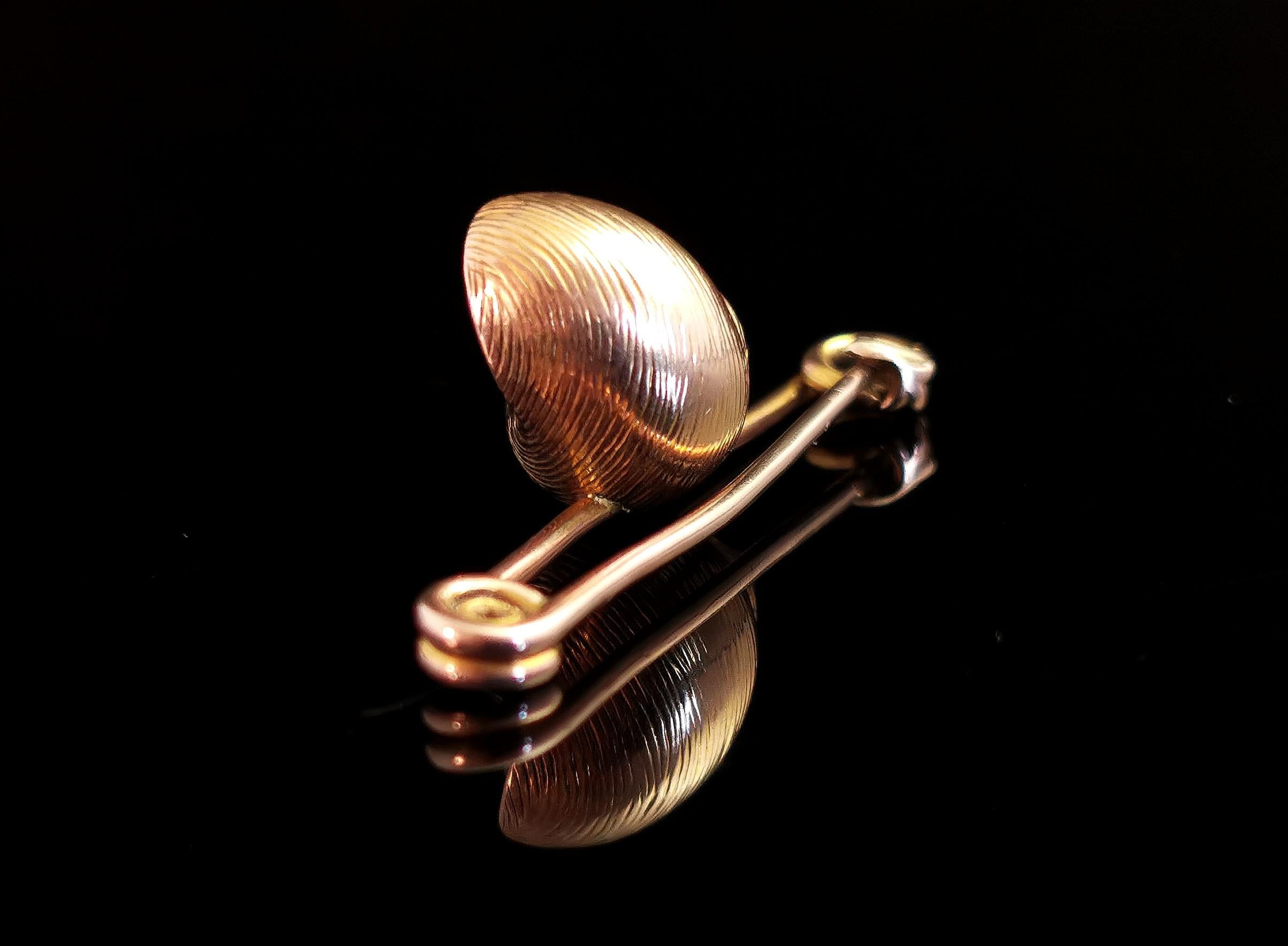 Antique 9k Gold Seashell Brooch, Baroque Pearl, Victorian at 1stDibs