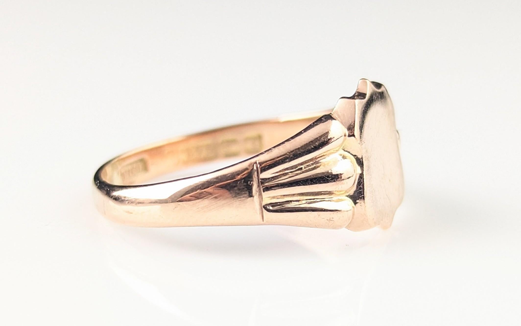 Antique 9k rose gold signet ring, pinky ring For Sale at 1stDibs