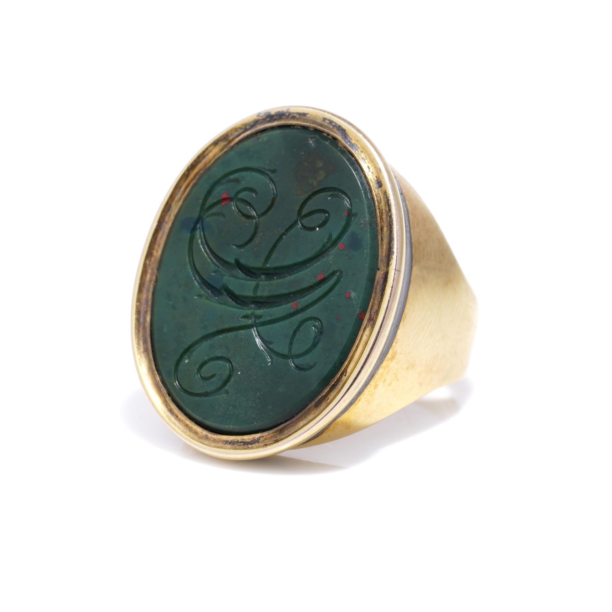 Antique 9kt Gold Bloodstone Signet Ring For Sale at 1stDibs