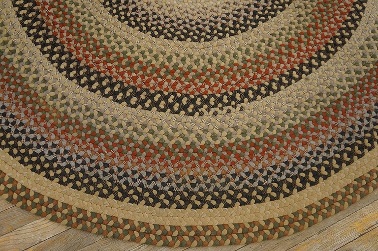 Early 20th Century American Braided Rug ( 6'6" R - 200 cm R ) For Sale ...
