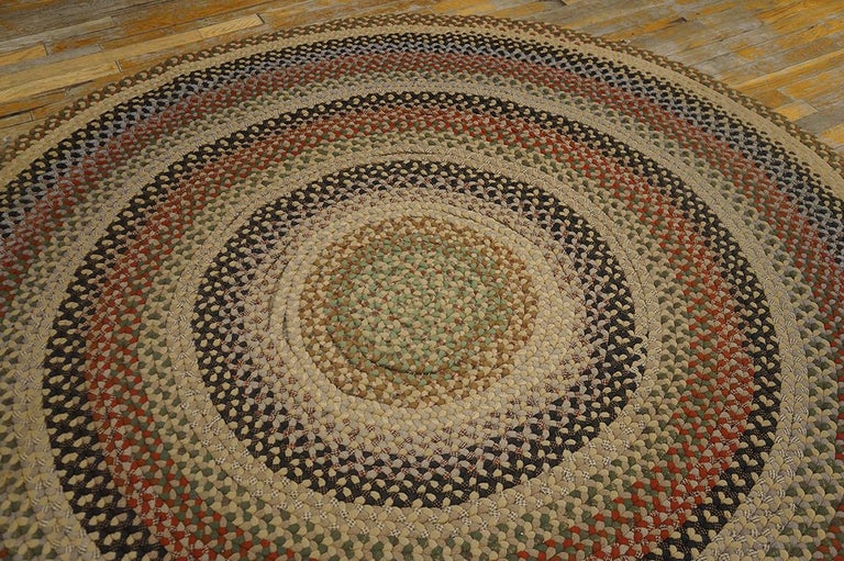 Early 20th Century American Braided Rug ( 6'6" R - 200 cm R ) For Sale ...