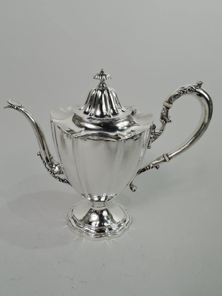 Antique American Edwardian Classical 5-Piece Coffee and Tea Set For ...