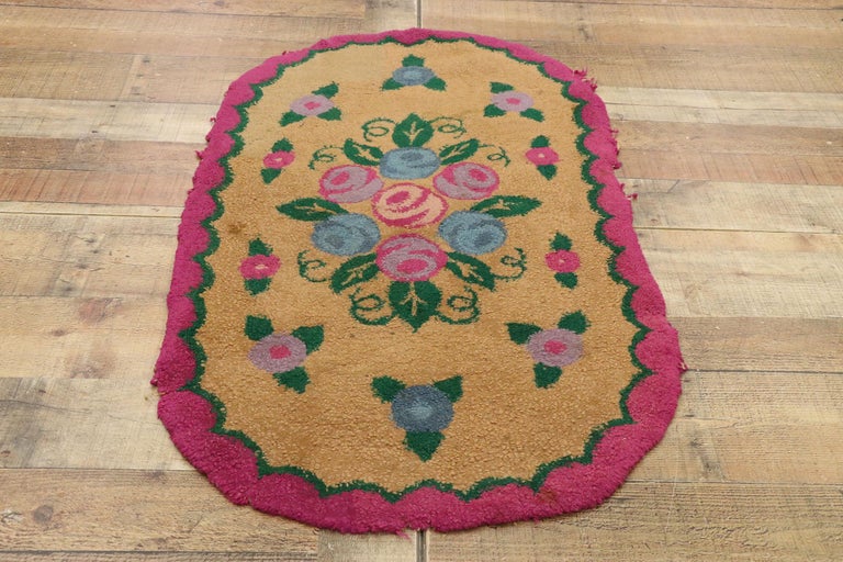 Antique American Floral Hooked Oval Rug with English Country Chintz ...