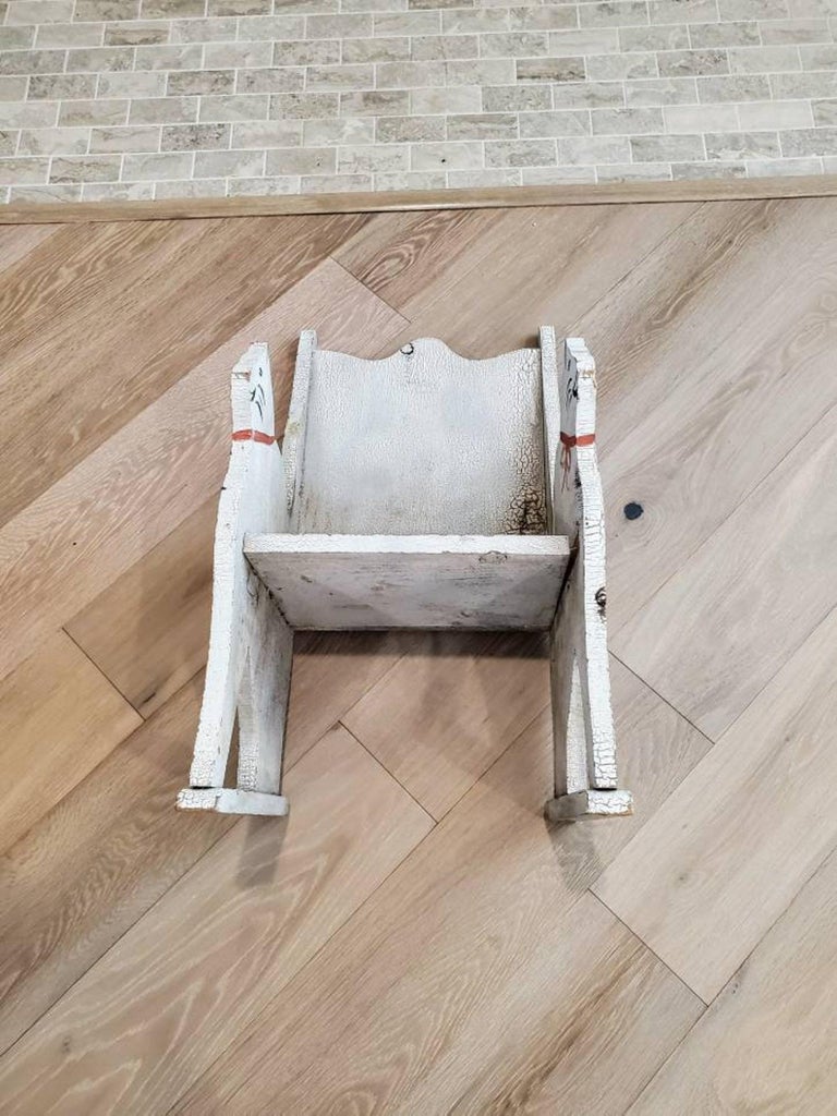 Antique American Folk Art Painted Cat Chair For Sale at 1stDibs ...