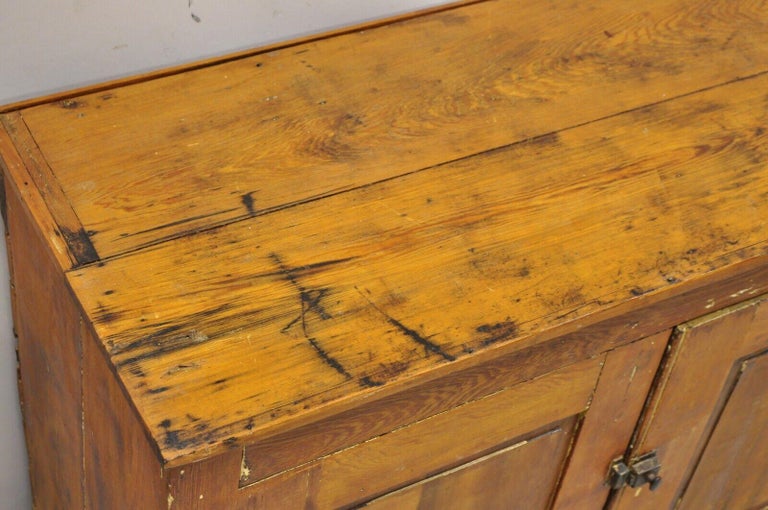 Antique American Primitive Country Pine Wood 2 Door Cupboard Hutch ...