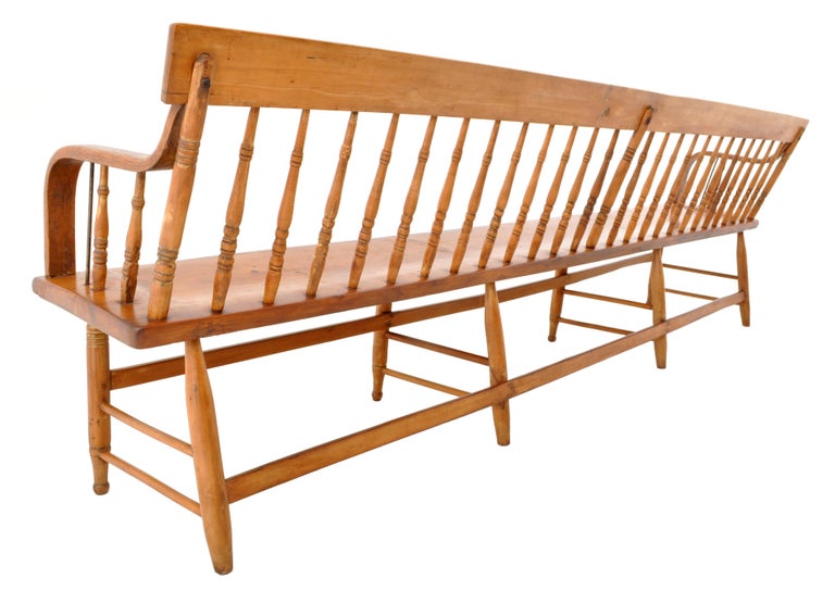 Antique American Windsor Pine and Maple Spindle Back Colonial Deacon's ...