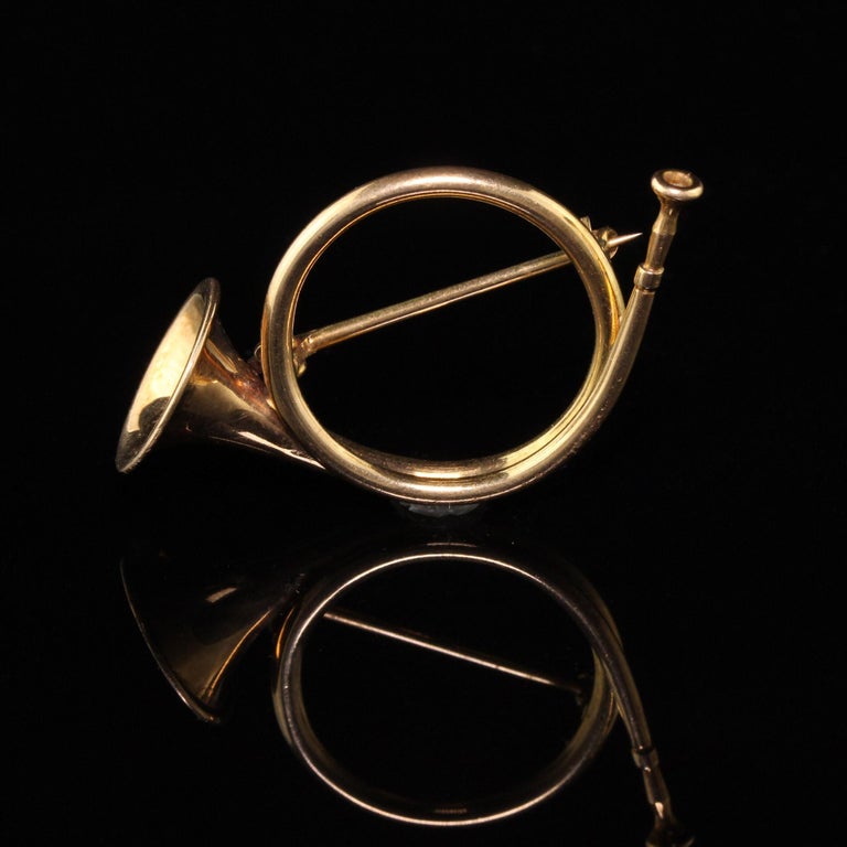 Antique Art Deco 14 Karat Yellow Gold Fox Hunt Horn Pin For Sale at 1stDibs
