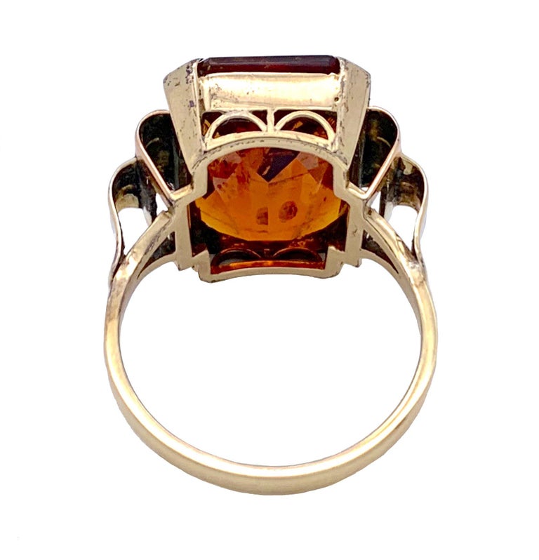 Antique Art Deco Amber 14 Karat Yellow Gold Dress Ring For Sale at 1stDibs