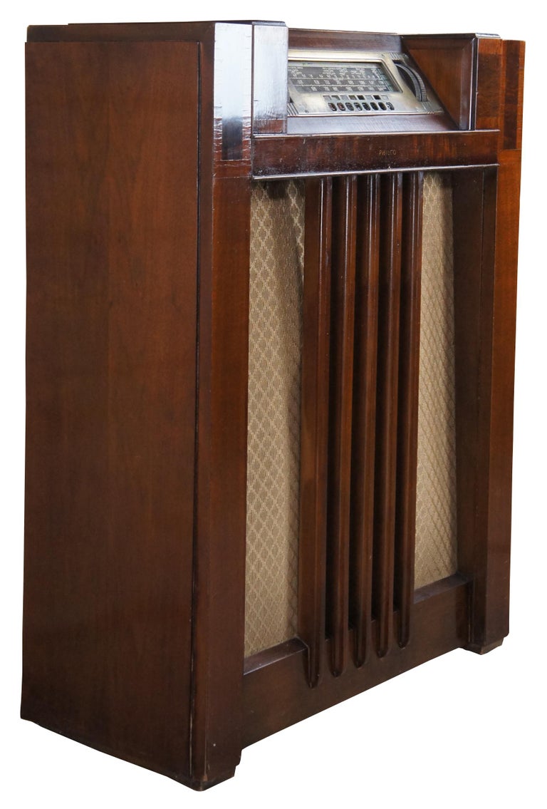 Antique Art Deco Pre War Philco 1939 Console Tube Radio Walnut Case 39 ...