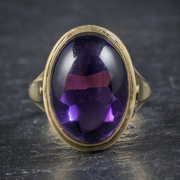 Antique Arts and Crafts Cabochon Amethyst Ring 18 Carat Gold, circa 1900 at 1stDibs