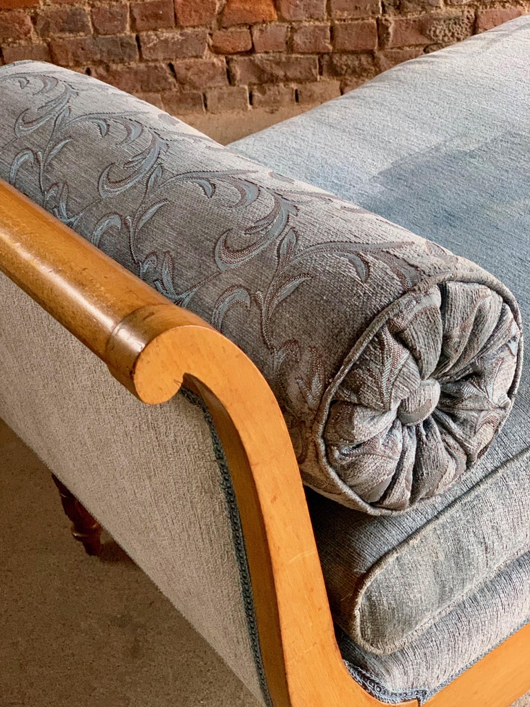 Antique Austrian Biedermeier Style Day Bed Chaise Longue, circa 1910 at ...