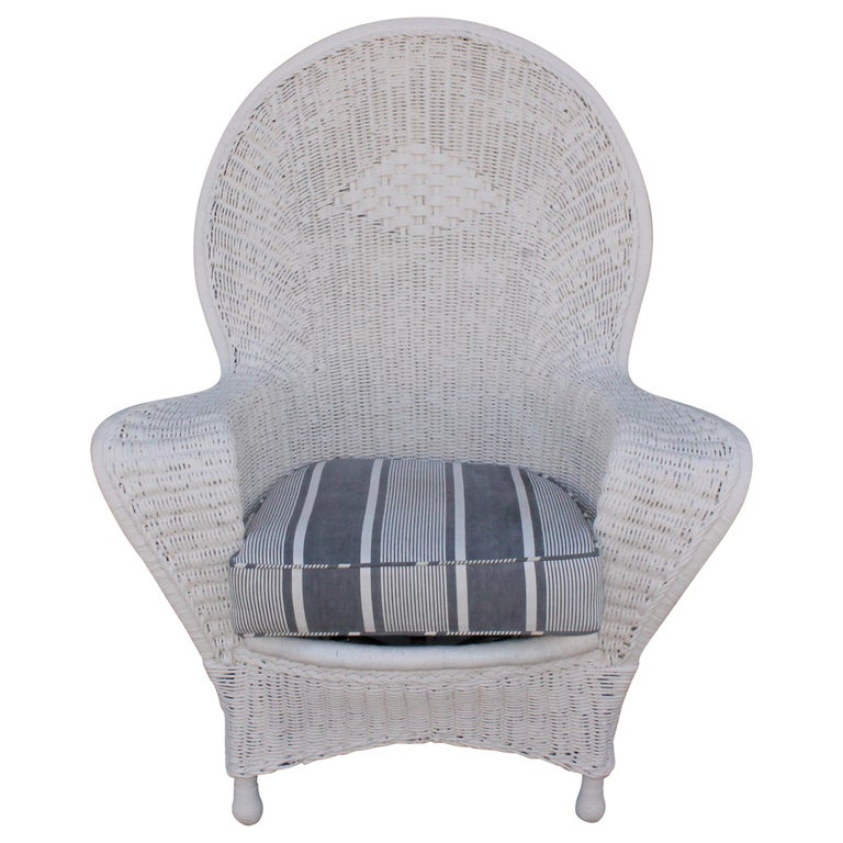 Antique Bar Harbor Wicker Fan Back Chair at 1stDibs | antique fan back ...