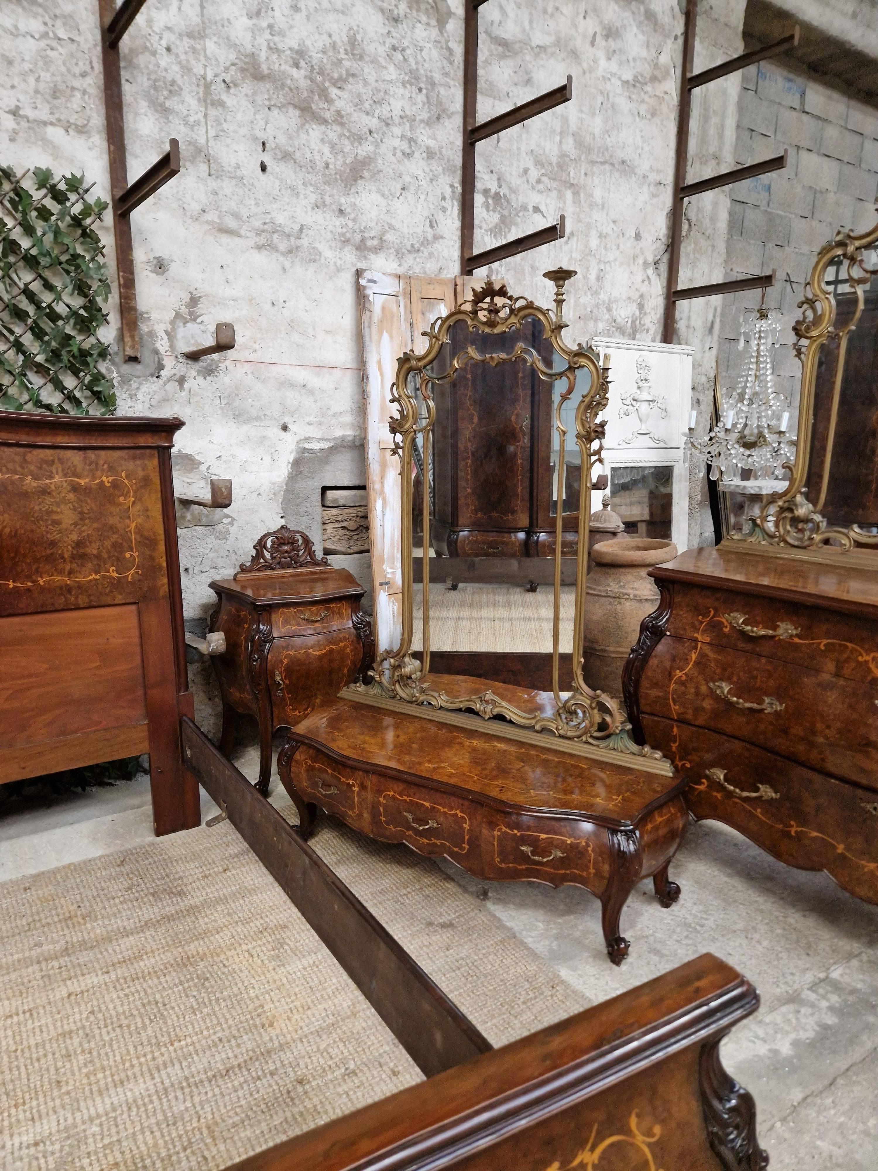 Antique Baroque Bedroom Set For Sale at 1stDibs