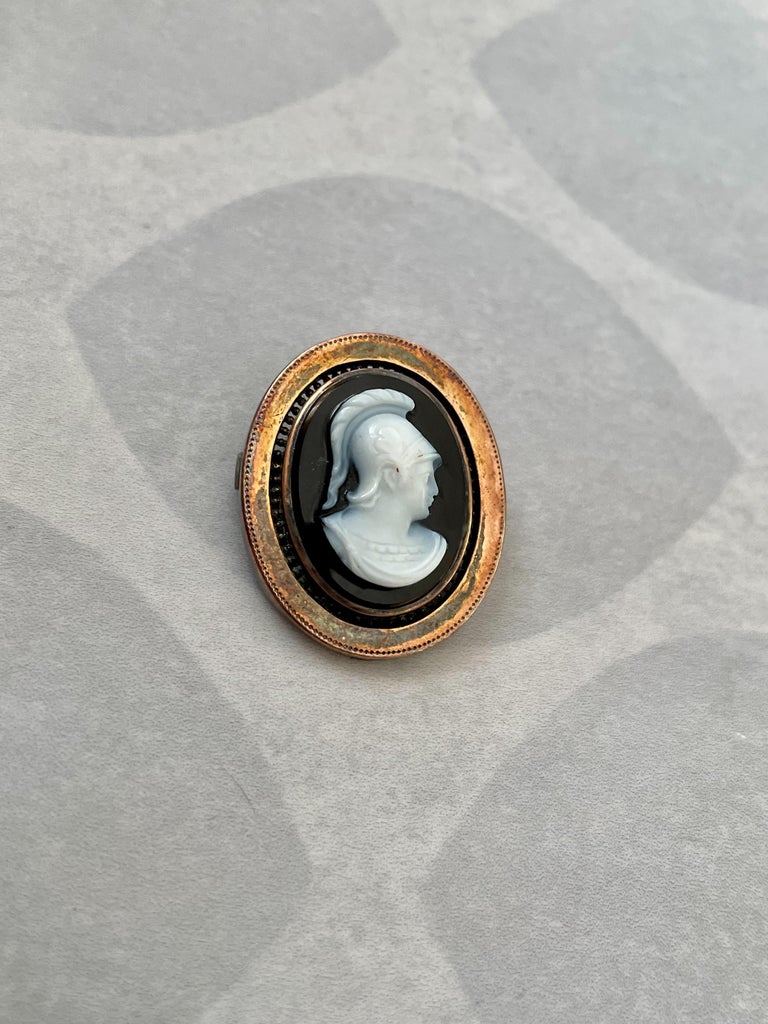 Antique Black and White Stone and 14 Karat Yellow Gold Cameo For Sale ...