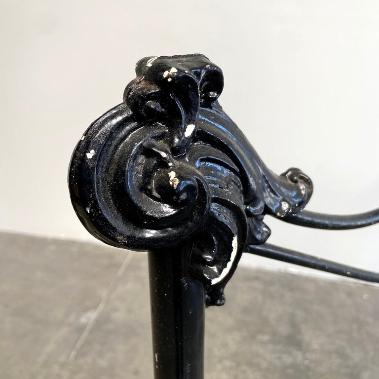 Antique Black Full Double Size Victorian Style Iron Bed with Rails For ...