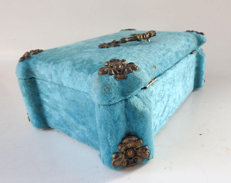 Antique Blue Velvet and Brass Jewelry Box For Sale at 1stDibs