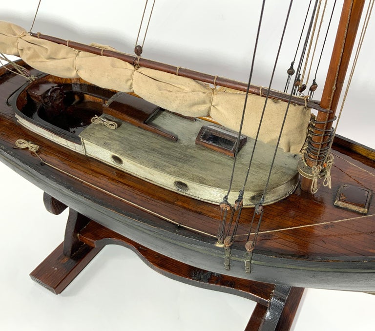 Antique Boat Model of a Sloop For Sale at 1stDibs