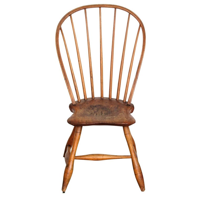 Antique Bow-Back Windsor Chair For Sale at 1stDibs