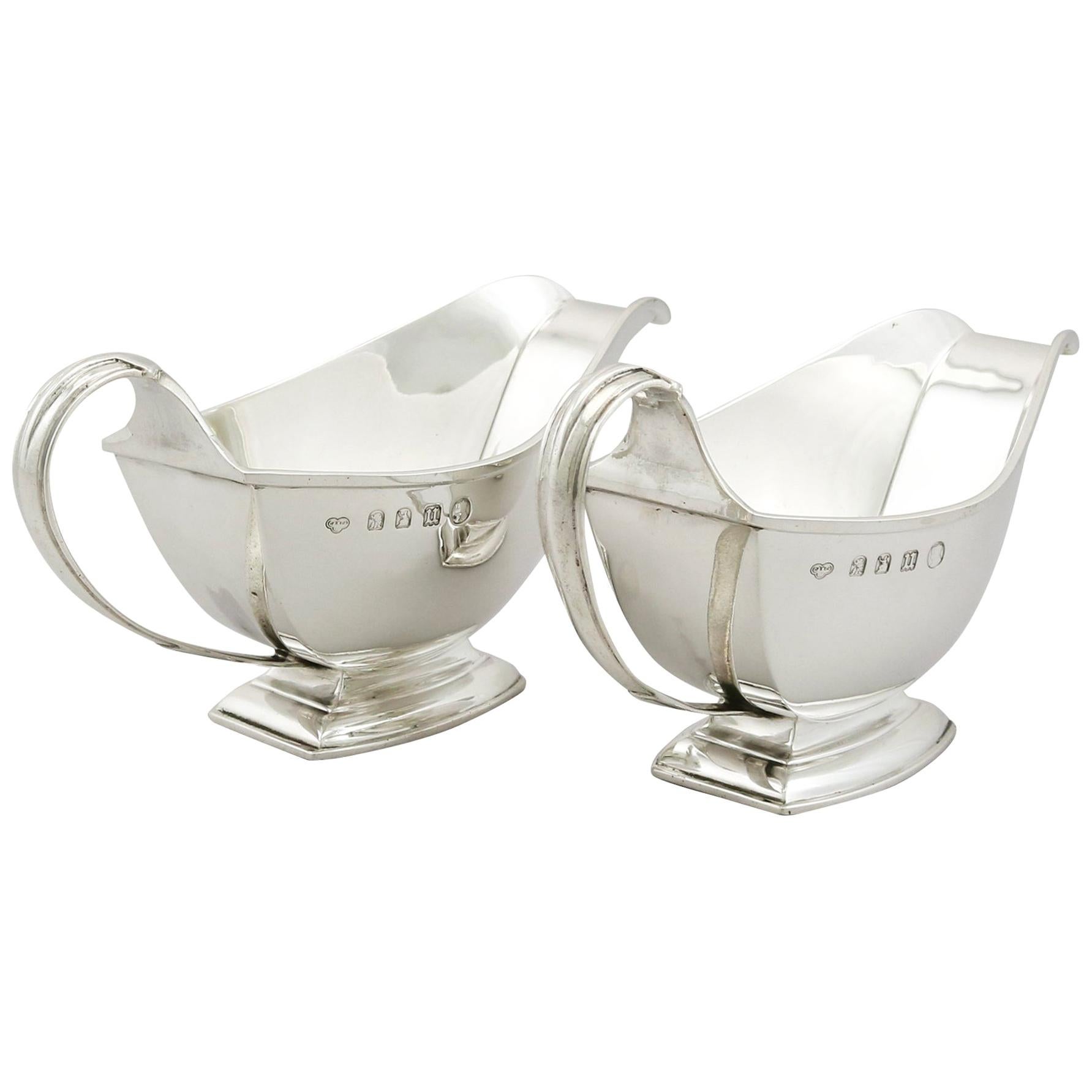 English Silver Plate Covered Pair Entree Dishes For Sale at 1stDibs