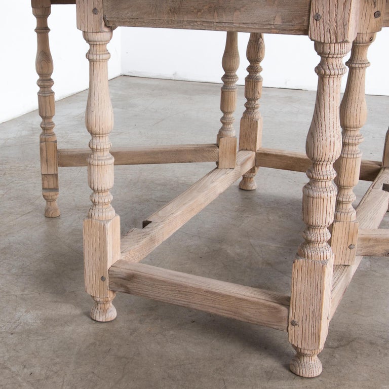 Antique British Gate Leg Table at 1stDibs