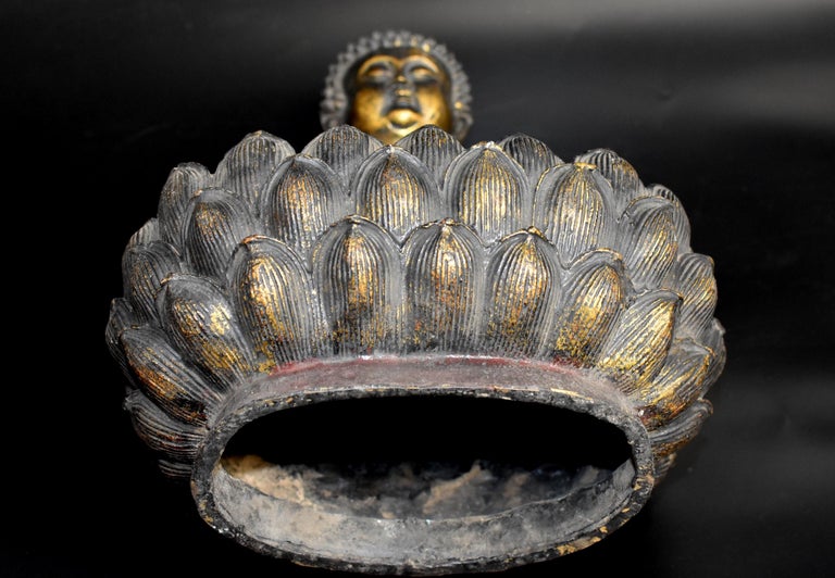 Bronze Buddha on Lotus Throne at 1stDibs